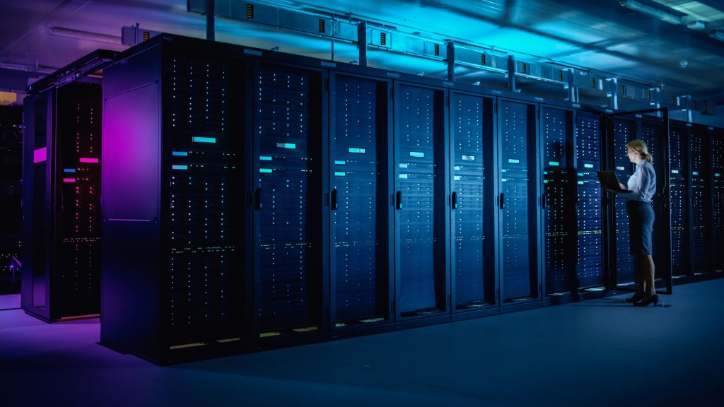 SSD vs. HDD Storage: Making the Right Choice for Your Datacenter | Oplink